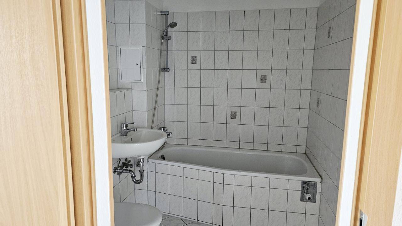 4-Raum-Wohnung mieten in Magdeburg - Neustädter Feld